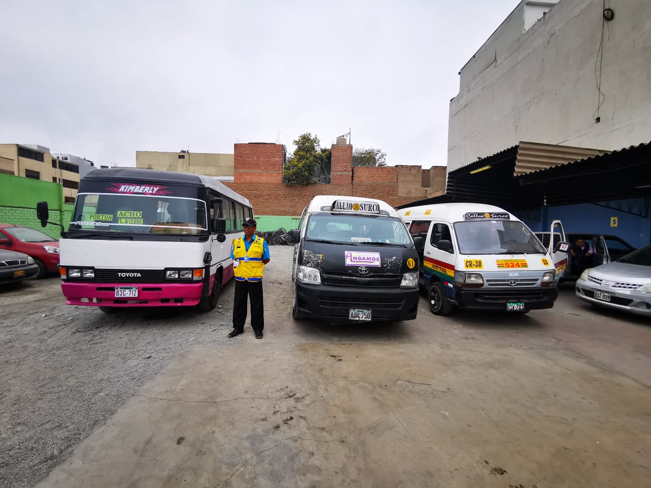 Miraflores interviene unidades de transporte público informal con más ...