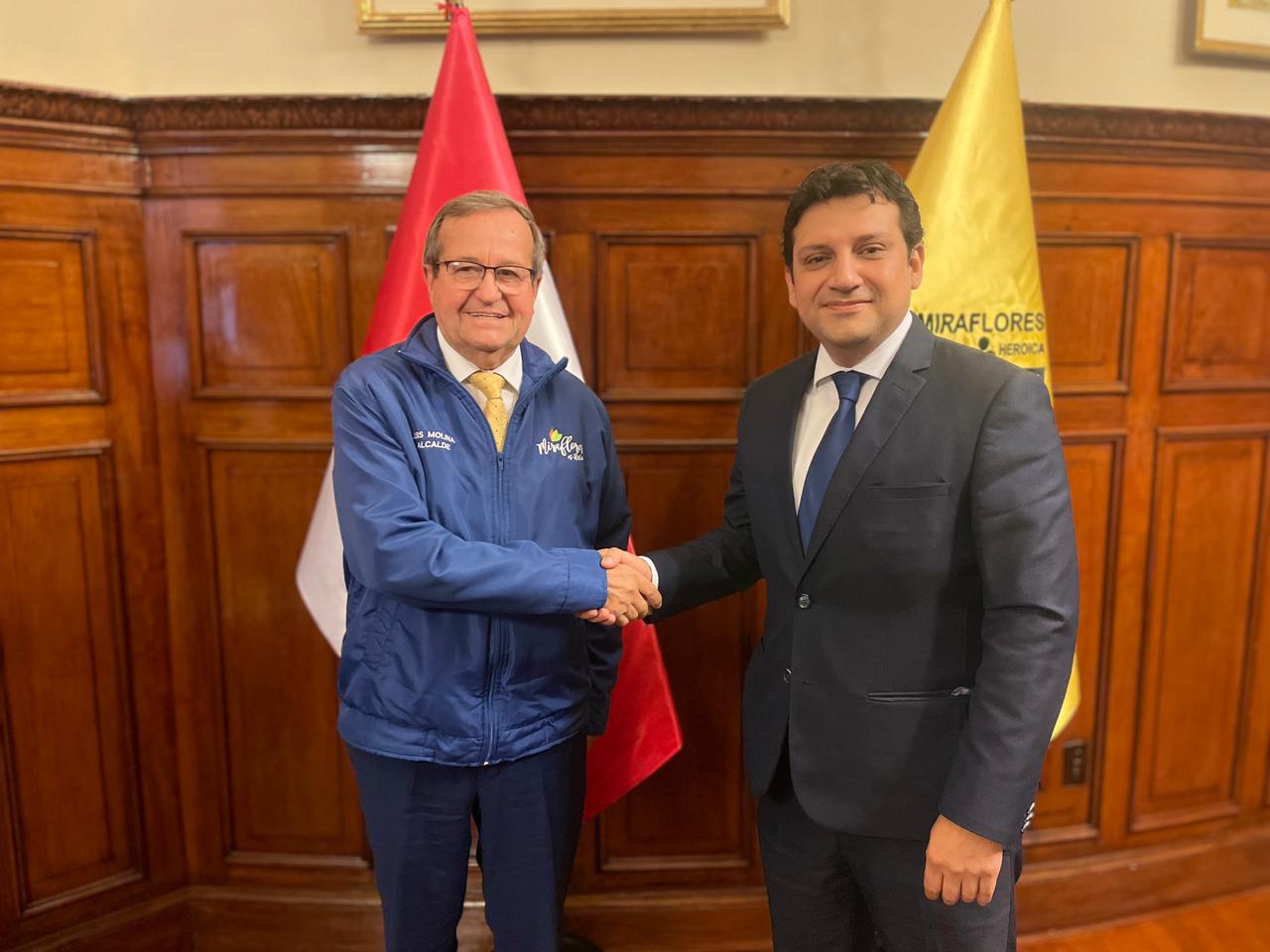 Lucho Molina, alcalde de Miraflores, sostuvo reunión de trabajo con el ...