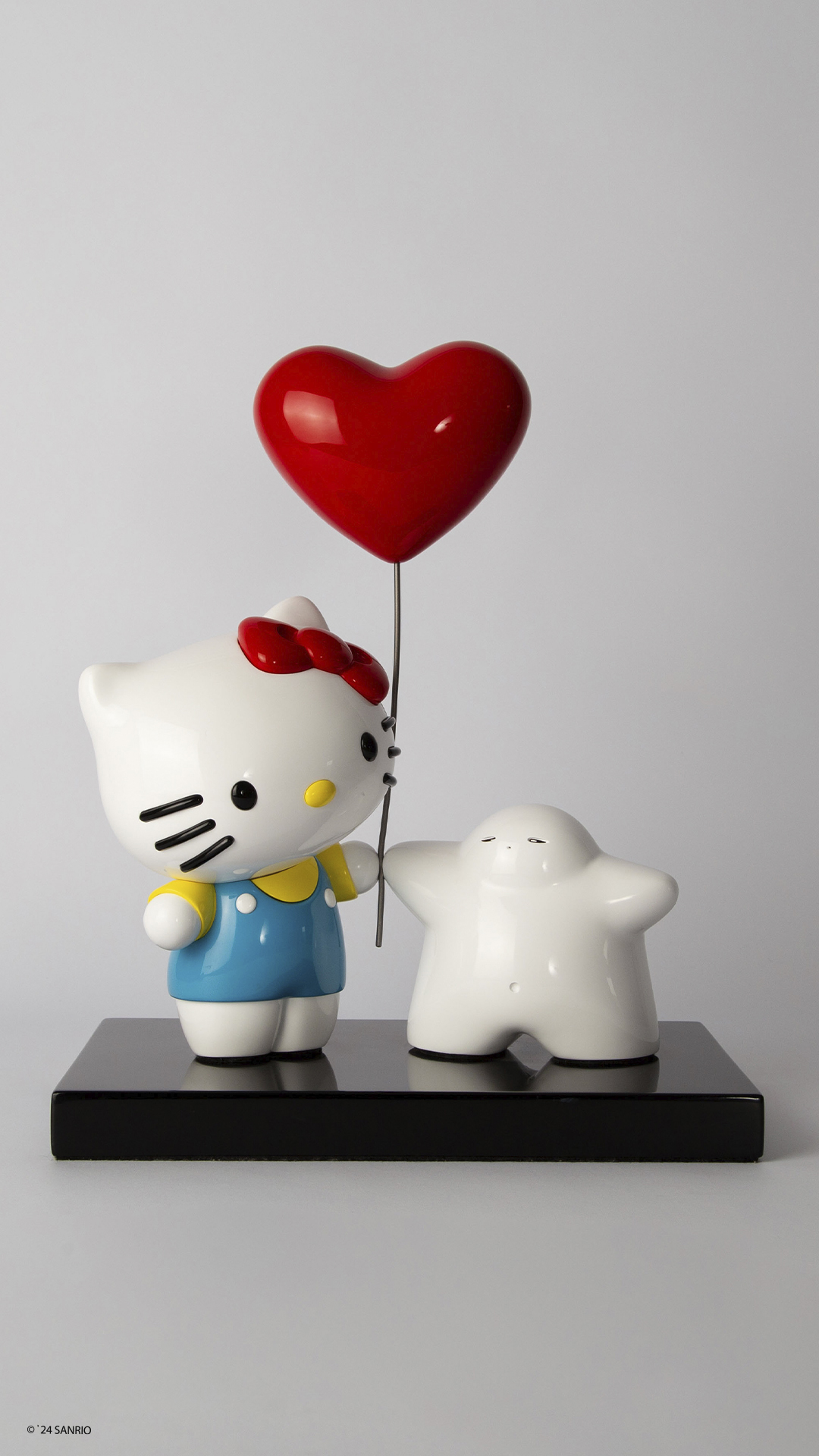 Miraflores celebra los 50 años de Hello Kitty con las esculturas de ...