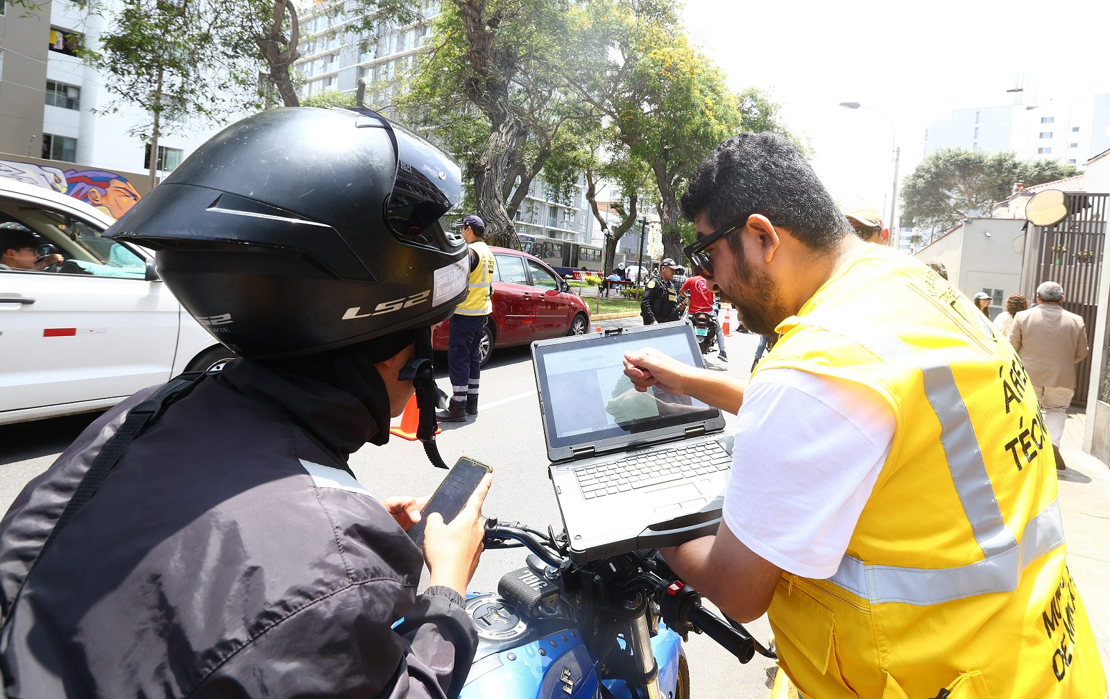 Miraflores: más de 400 nuevos conductores de motos delivery ya se encuentran empadronados ...